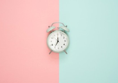 9 to 6의 뜻을 해석해 보시오